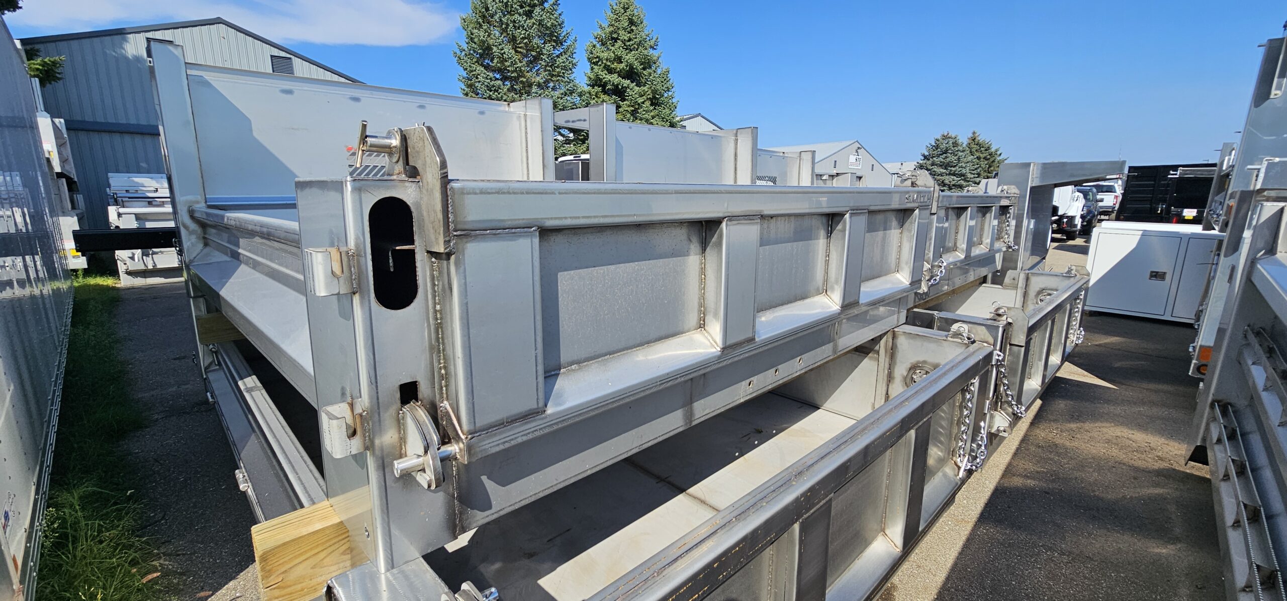 Smith Metal Works Stainless Steel Dump Bodies - STE Truck
